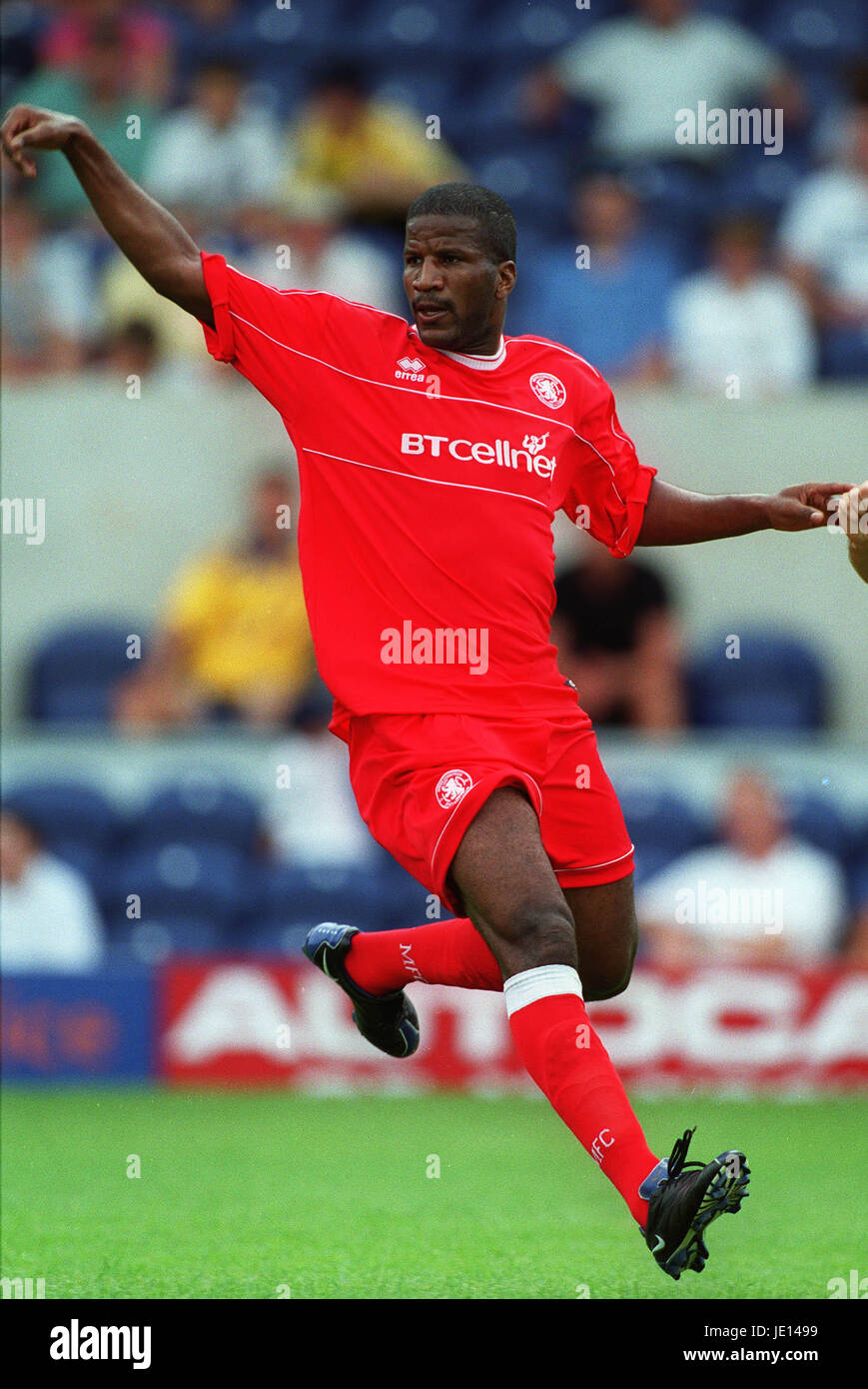 Mansfield town v middlesbrough hi-res stock photography and images - Alamy