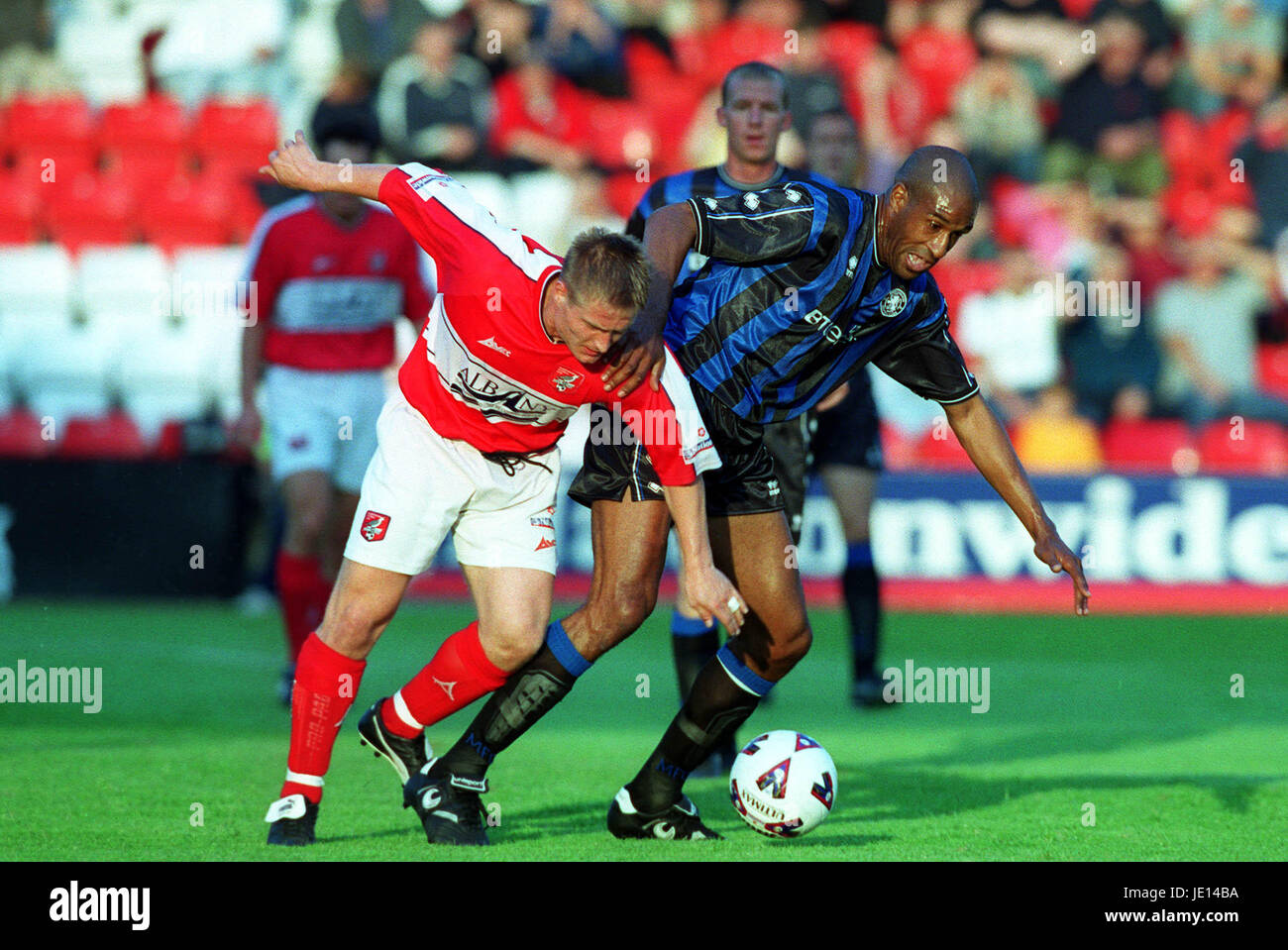 BRIAN DEANE & BEN CHAPMAN SCARBOROUGH V MIDDLESBROUGH MCCAINS STADIUM ...