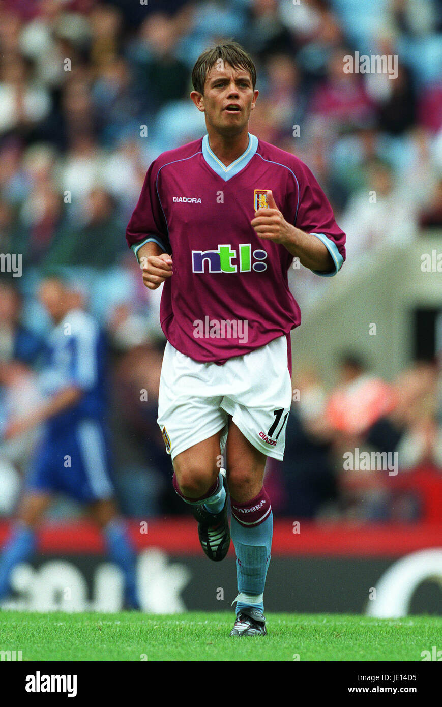 Lee hendrie 2001 hi-res stock photography and images - Alamy