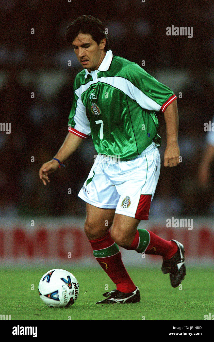 David rangel hi-res stock photography and images - Alamy