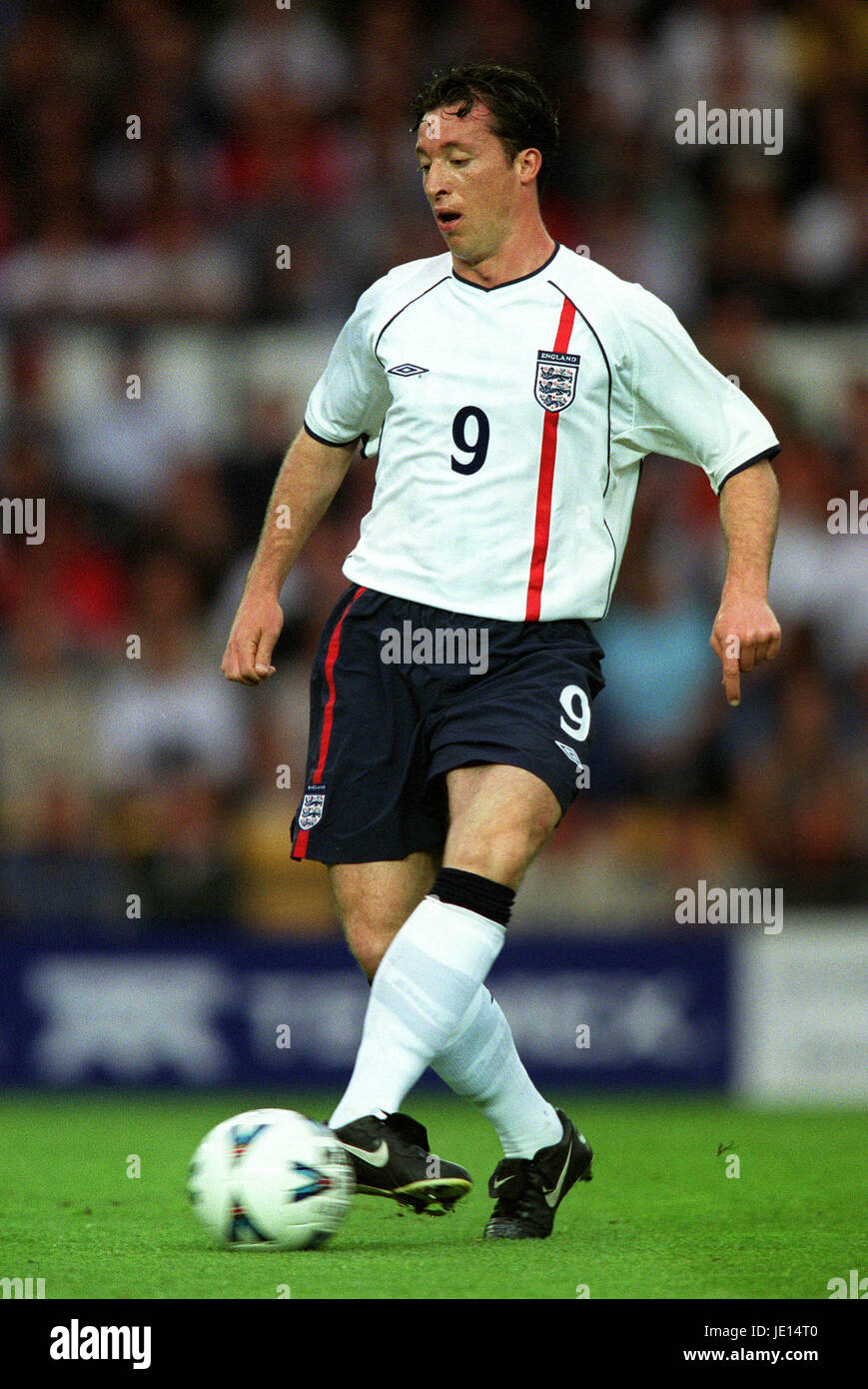 ROBBIE FOWLER ENGLAND & LIVERPOOL FC PRIDE PARK DERBY ENGLAND 25 May ...