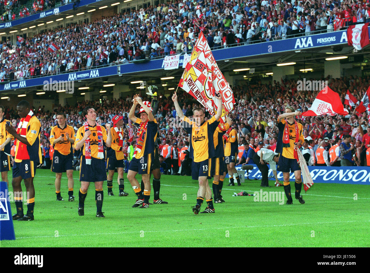 Liverpool win players hi-res stock photography and images - Alamy
