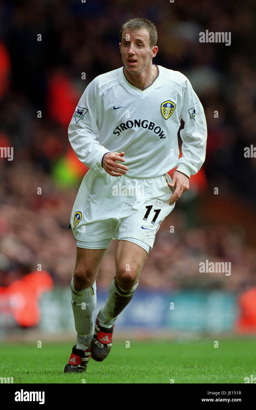 LEE BOWYER LEEDS UNITED FC ANFIELD LIVERPOOL 13 April 2001 Stock Photo ...