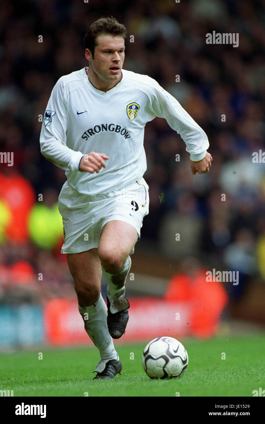 Mark viduka hi-res stock photography and images - Alamy