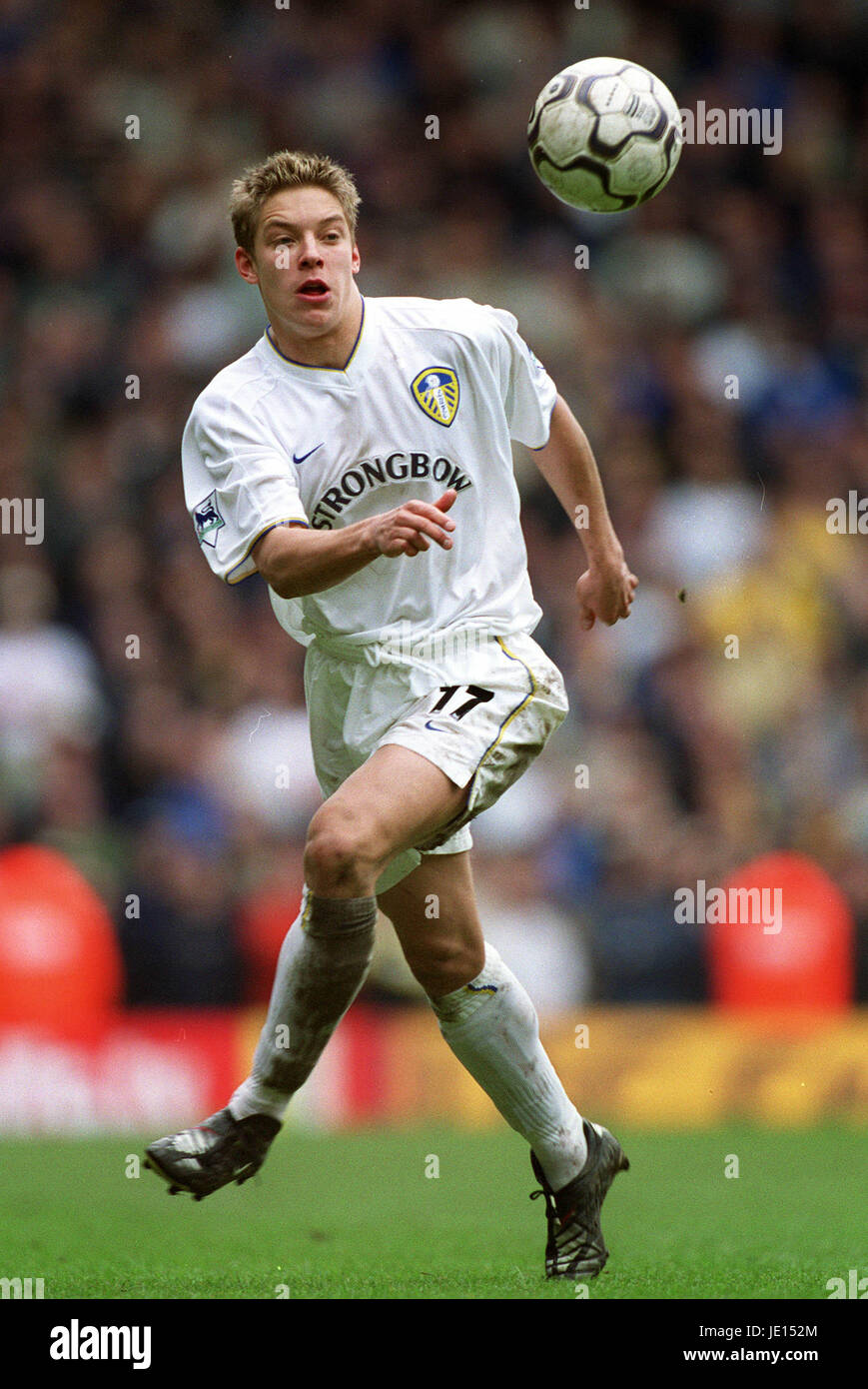 ALAN SMITH LEEDS UNITED FC ANFIELD LIVERPOOL 13 April 2001 Stock Photo ...