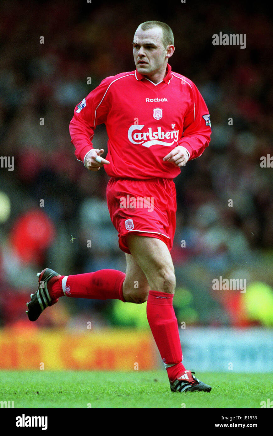 DANNY MURPHY LIVERPOOL FC ANFIELD LIVERPOOL 25 April 2001 Stock Photo ...