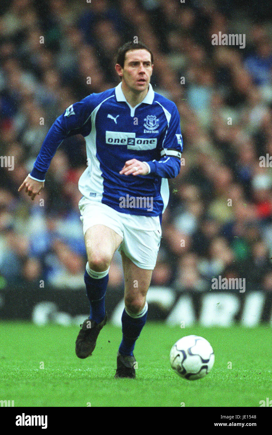 DAVID WEIR EVERTON FC GOODISON PARK LIVERPOOL ENGLAND 07 April 2001 ...