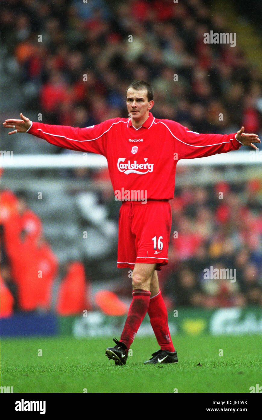 DIETMAR HAMANN LIVERPOOL FC ANFIELD LIVERPOOL ENGLAND 31 March 2001 ...