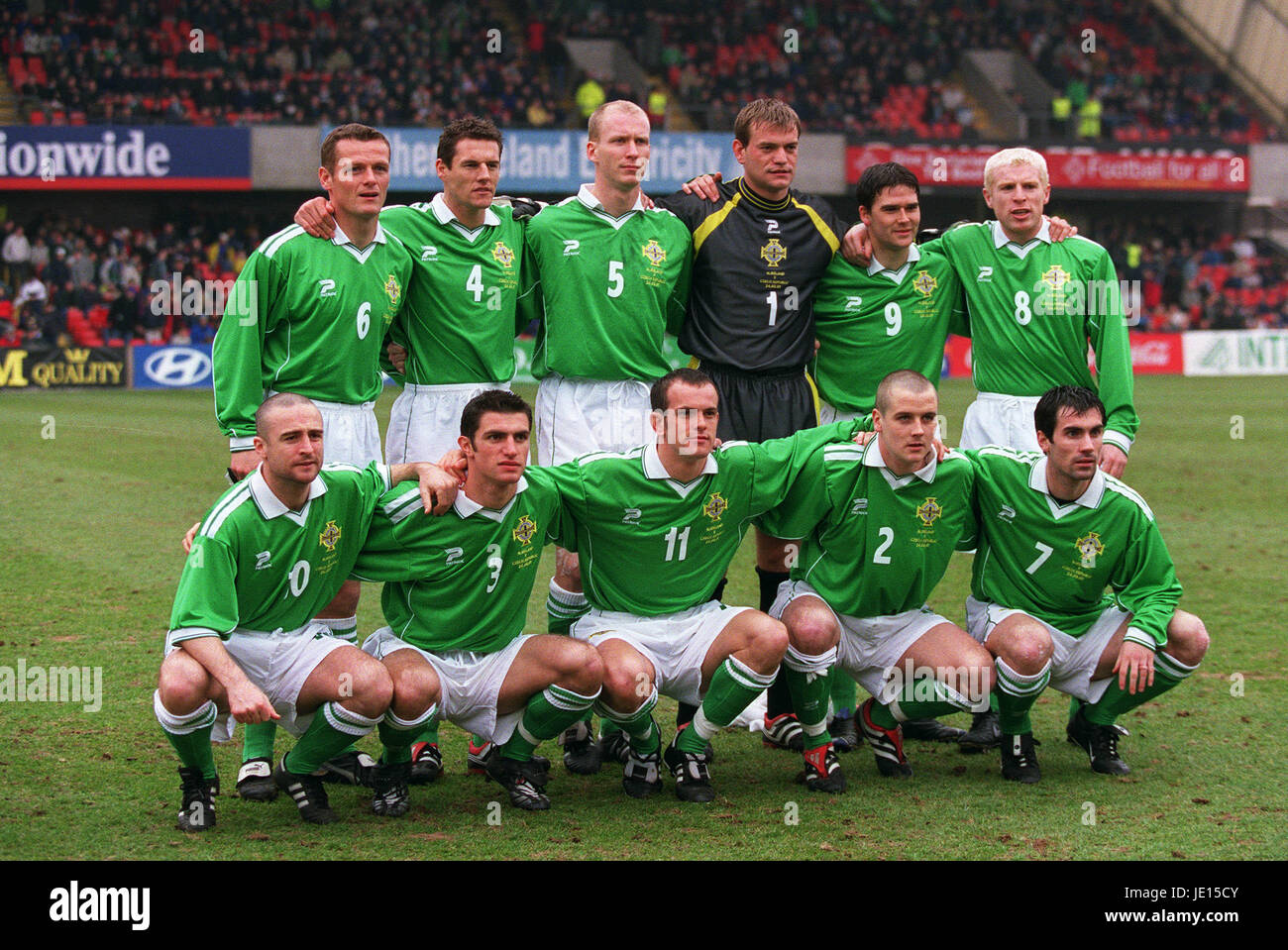 Northern ireland team at windsor park hi-res stock photography and ...