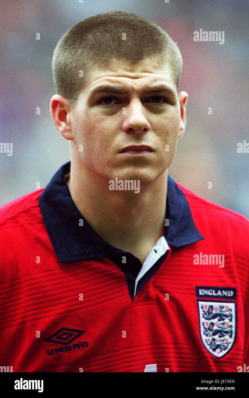 STEVEN GERRARD ENGLAND & LIVERPOOL FC LIVERPOOL ANFIELD LIVERPOOL 24 ...