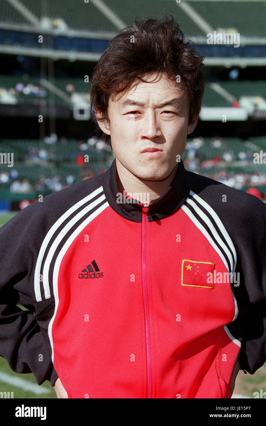 Crystal palace 2001 hi-res stock photography and images - Alamy