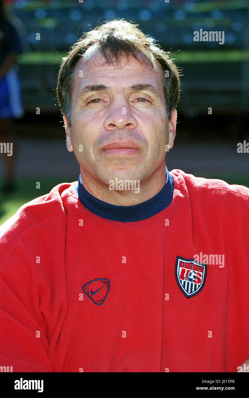 BRUCE ARENA USA HEAD COACH OAKLAND CALIFORIA USA 27 January 2001 Stock ...