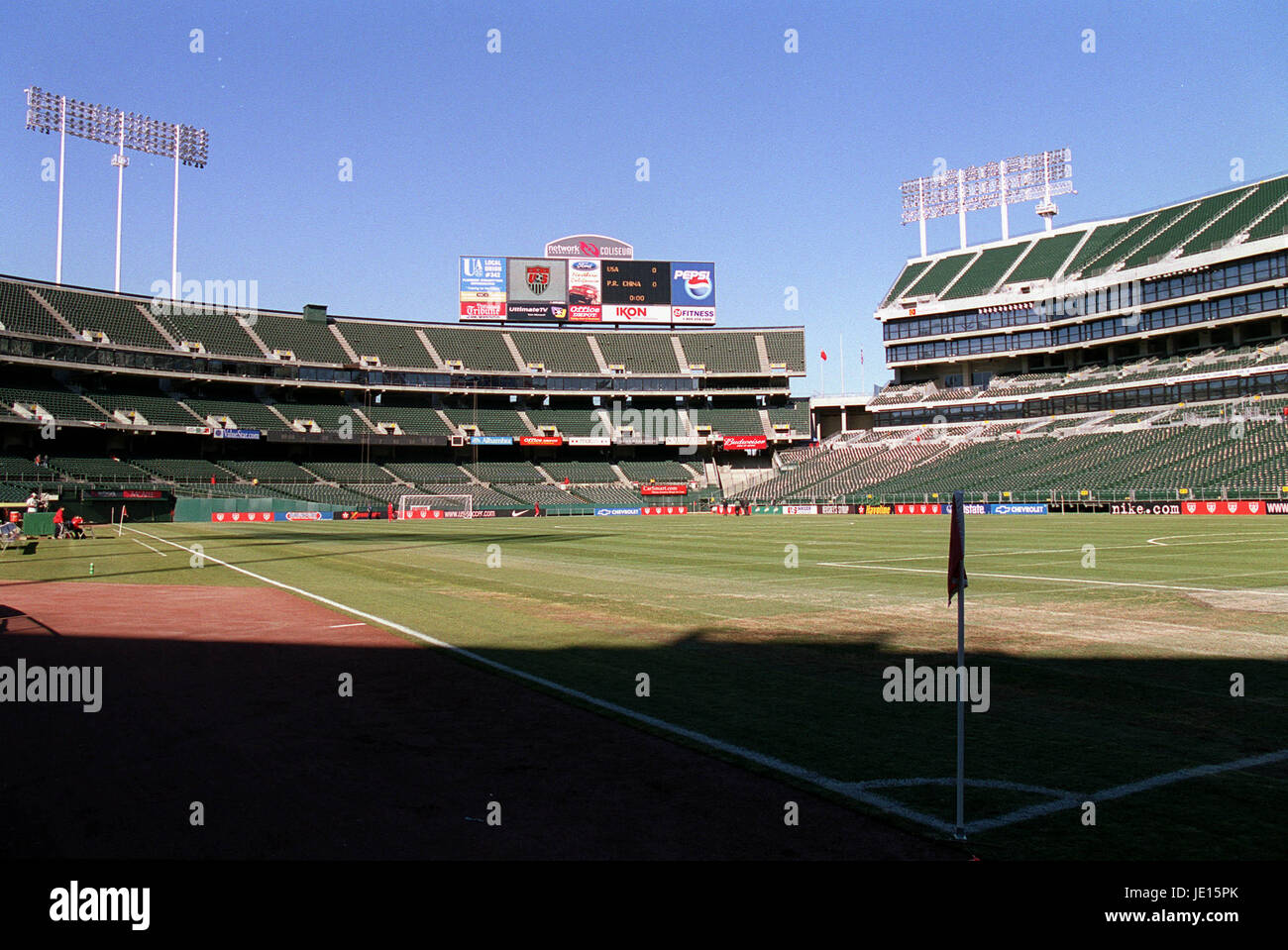 NETWORK ASSOCIATES COLISEUM OAKLAND USA OAKLAND CALIFORIA USA 27 ...