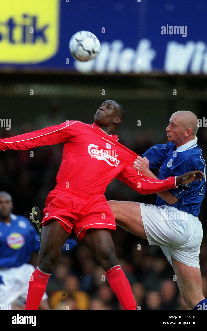 Emile heskey, liverpool 2001 hi-res stock photography and images - Alamy