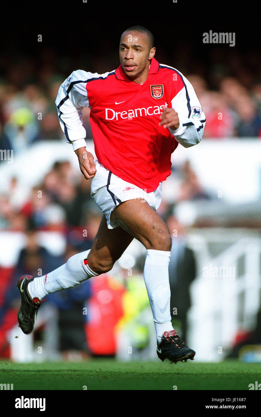 Thierry henry 2001 hi-res stock photography and images - Alamy