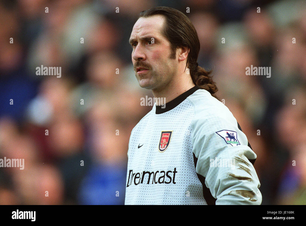 DAVID SEAMAN ARSENAL FC HIGHBURY LONDON 18 February 2001 Stock Photo ...