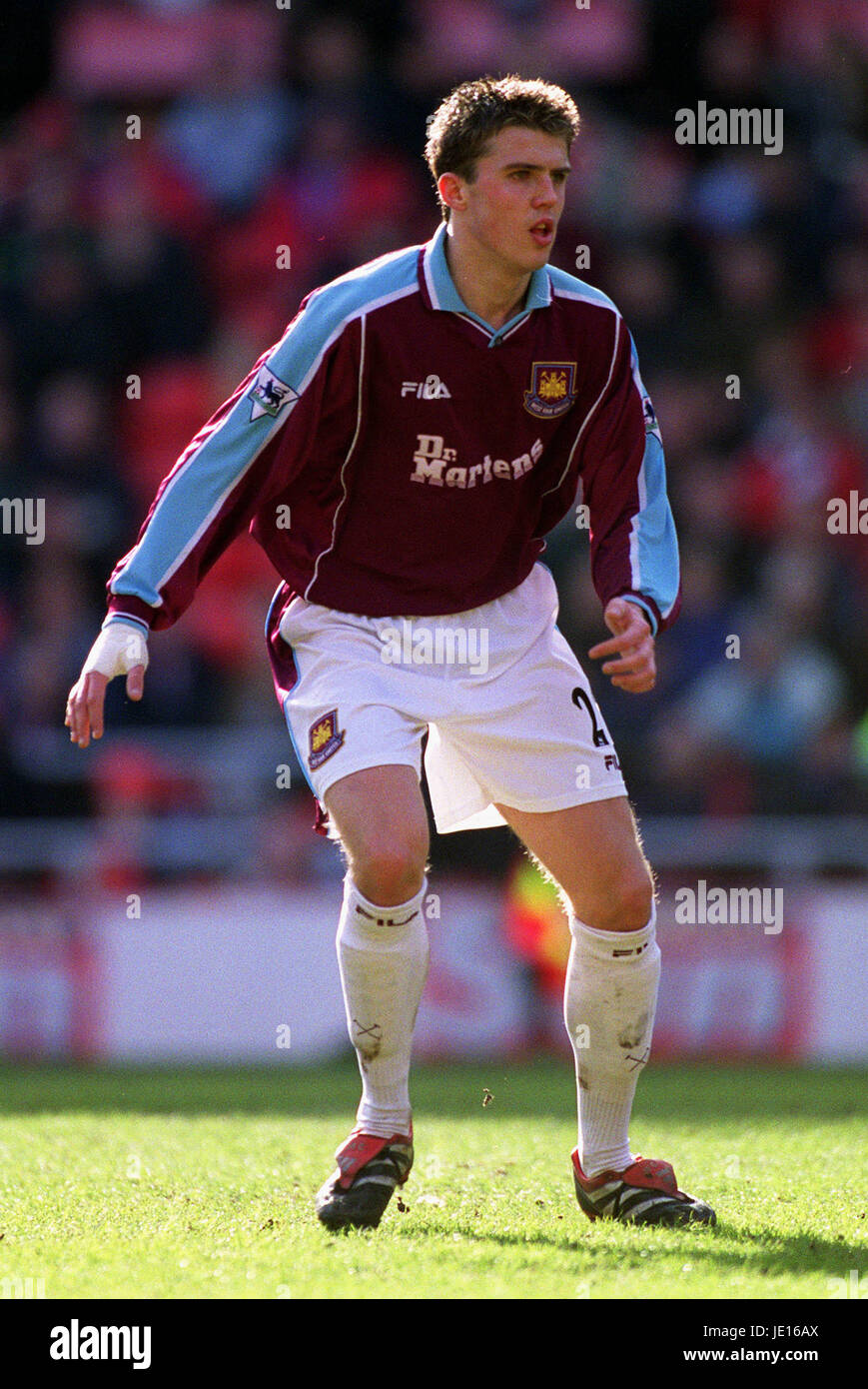 Michael carrick west ham united hi-res stock photography and images - Alamy
