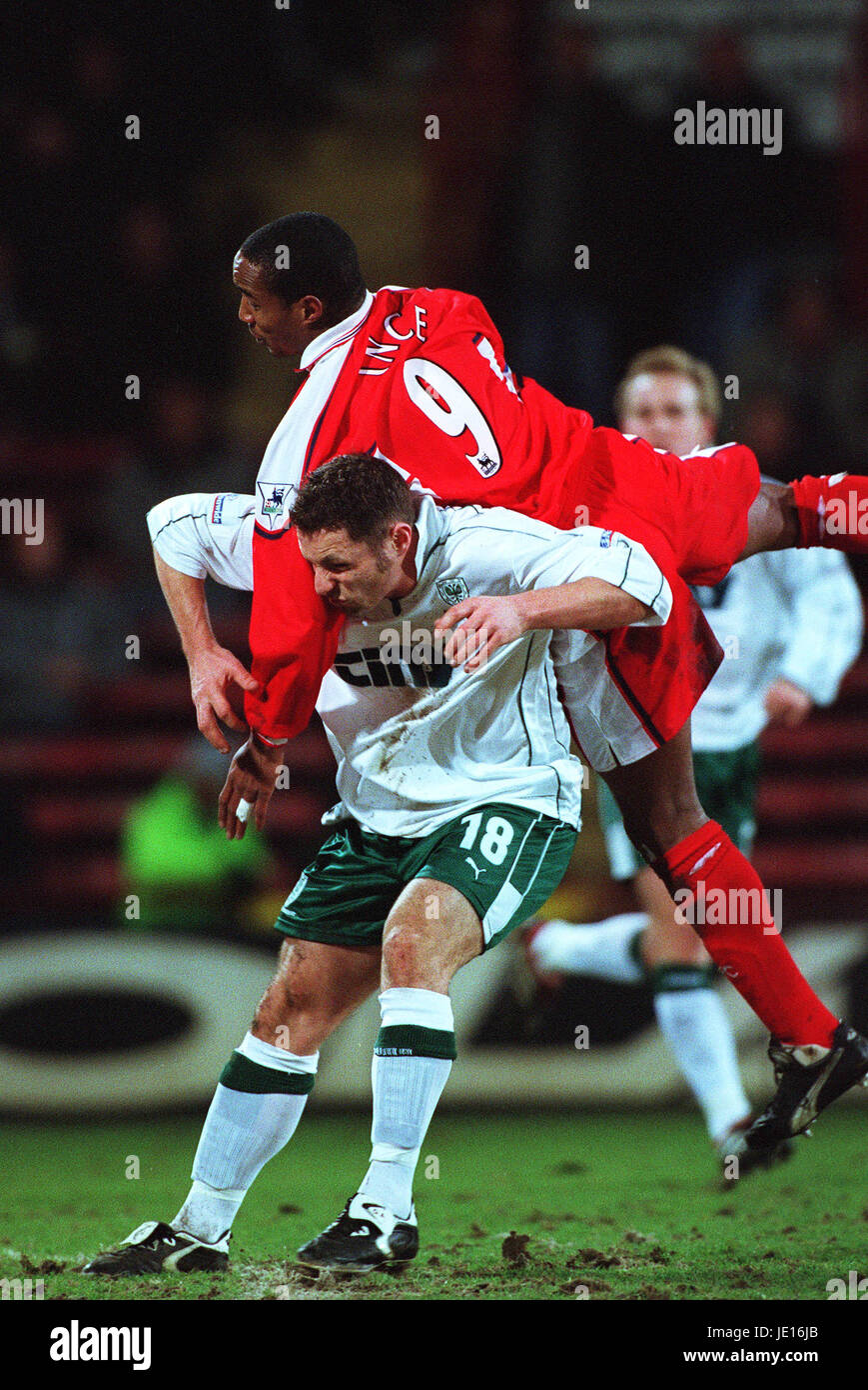 PAUL INCE & GARETH AINSWORTH WIMBLEDON V MIDDLESBROUGH SELHURST PARK ...