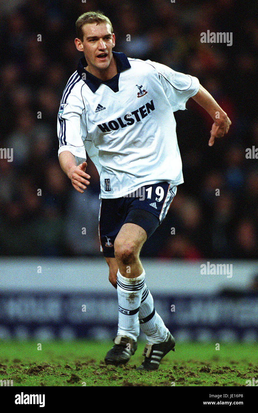 ANDY BOOTH TOTTENHAM HOTSPUR FC MANCHESTER ENGLAND MAINE ROAD STADIUM ...