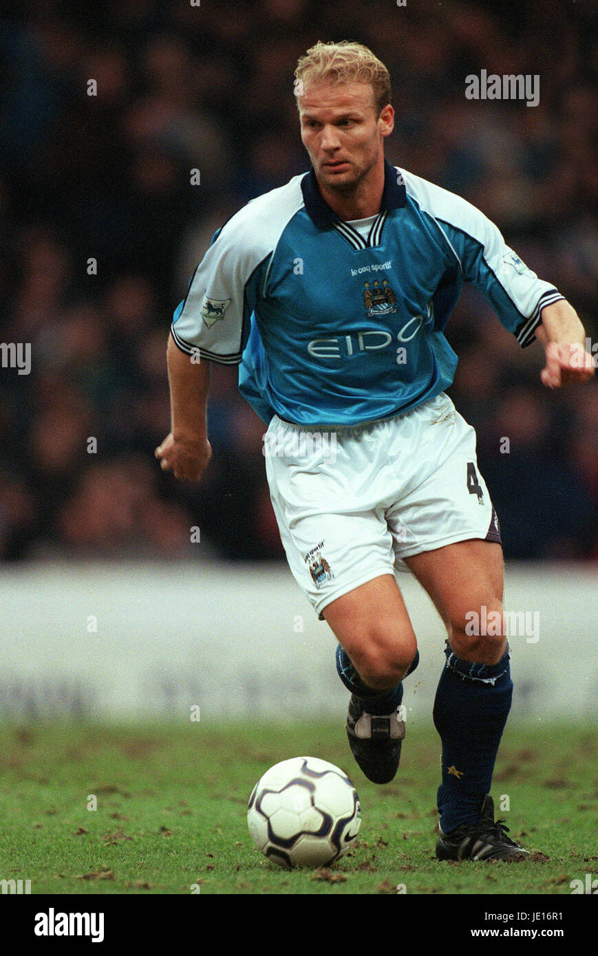 GERARD WIEKENS MANCHESTER CITY FC MANCHESTER ENGLAND MAINE ROAD STADIUM ...