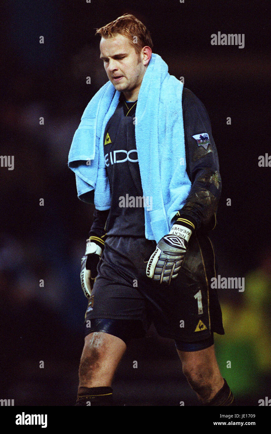 NICKY WEAVER MANCHESTER CITY FC MAINE ROAD MANCHESTER MANCHESTER ...