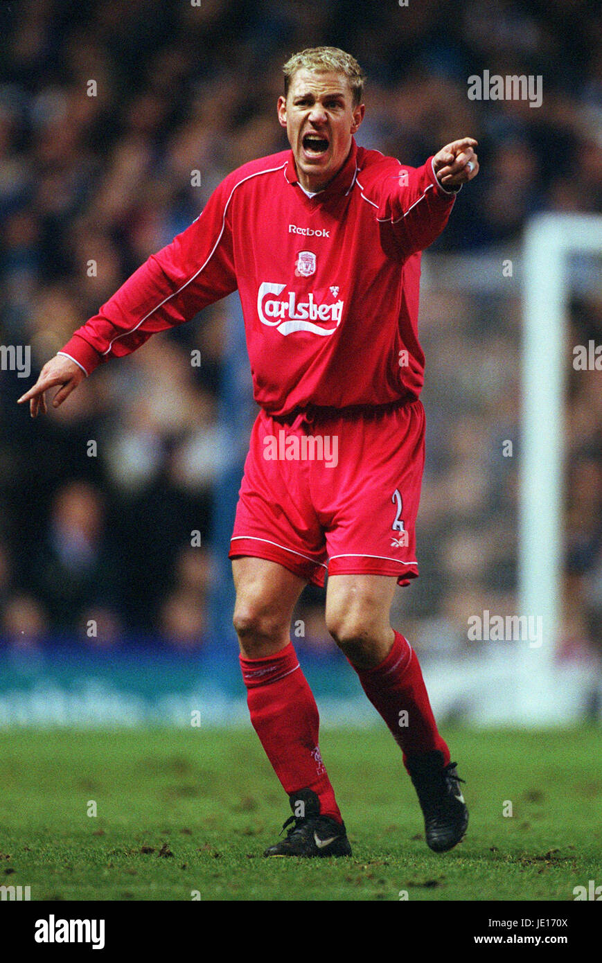 STEPHANE HENCHOZ LIVERPOOL FC MAINE ROAD MANCHESTER MANCHESTER ENGLAND ...