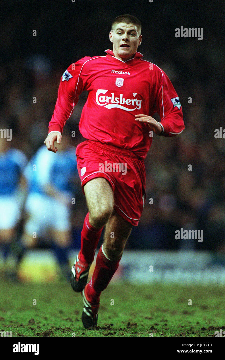 STEVEN GERRARD, LIVERPOOL FC, MANCHESTER CITY V LIVERPOOL, 2001 Stock ...