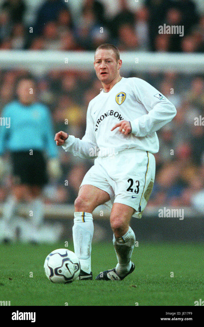 DAVID BATTY LEEDS UNITED FC ELLAND ROAD LEEDS ENGLAND 01 January 2001 ...