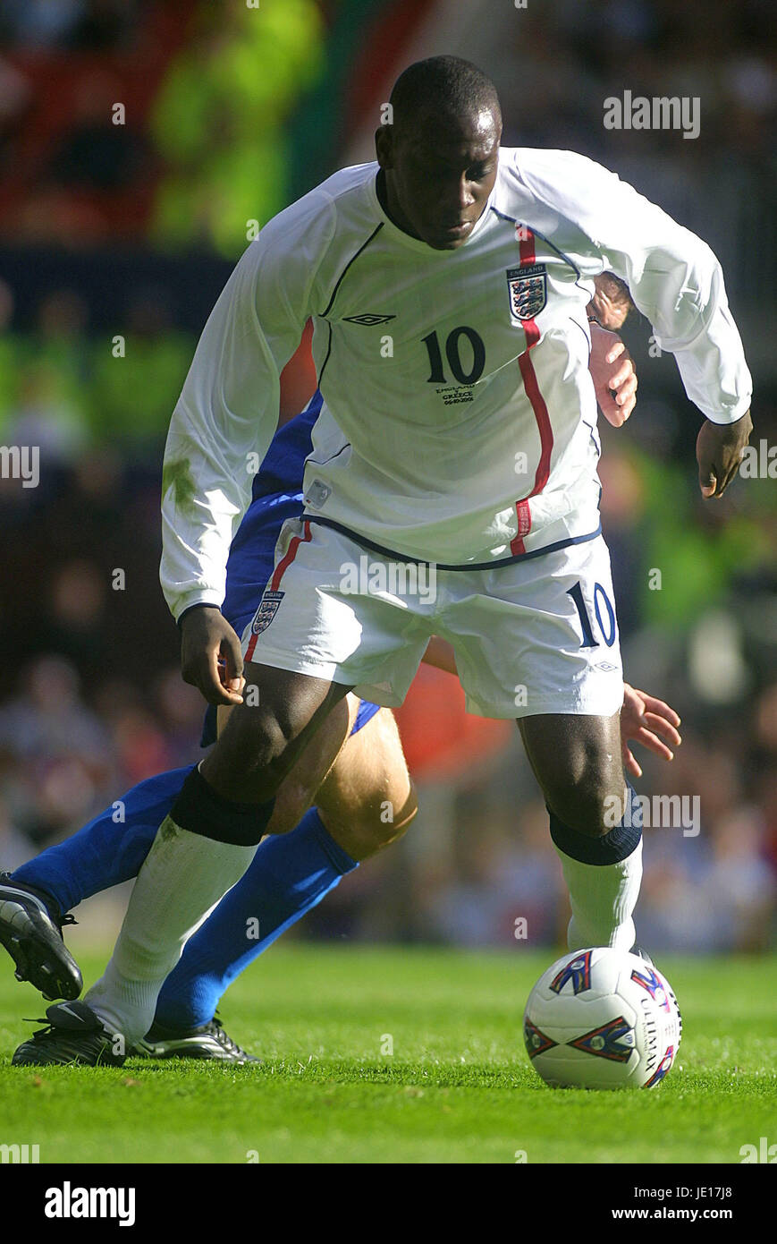 EMILE HESKEY ENGLAND & LIVERPOOL FC OLD TRAFFORD MANCHESTER 06 October ...