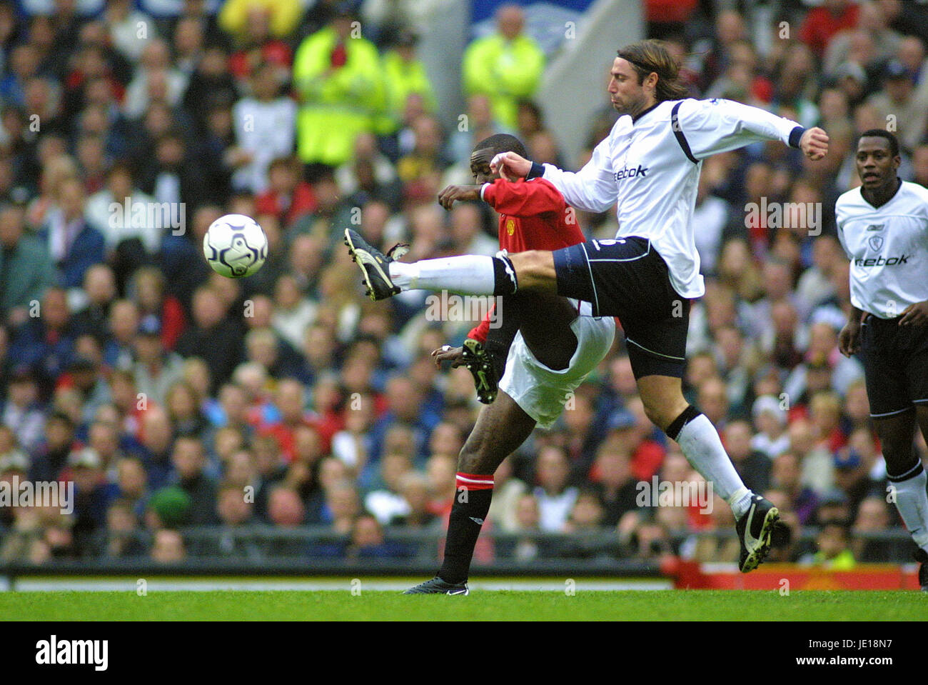 Andy cole manchester utd hi-res stock photography and images - Alamy