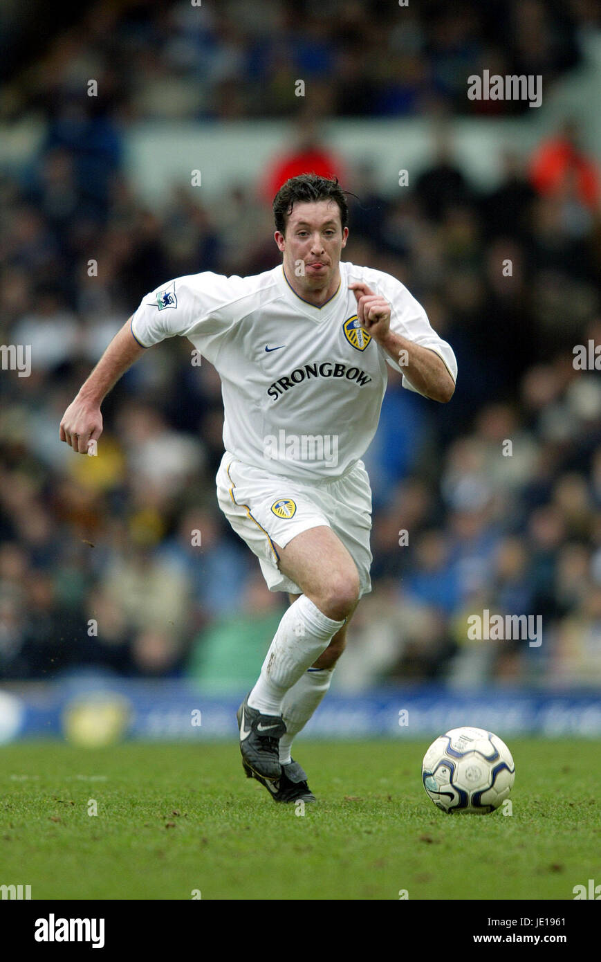 ROBBIE FOWLER LEEDS UNITED FC LEEDS ELLAND ROAD 03 February 2002 Stock ...