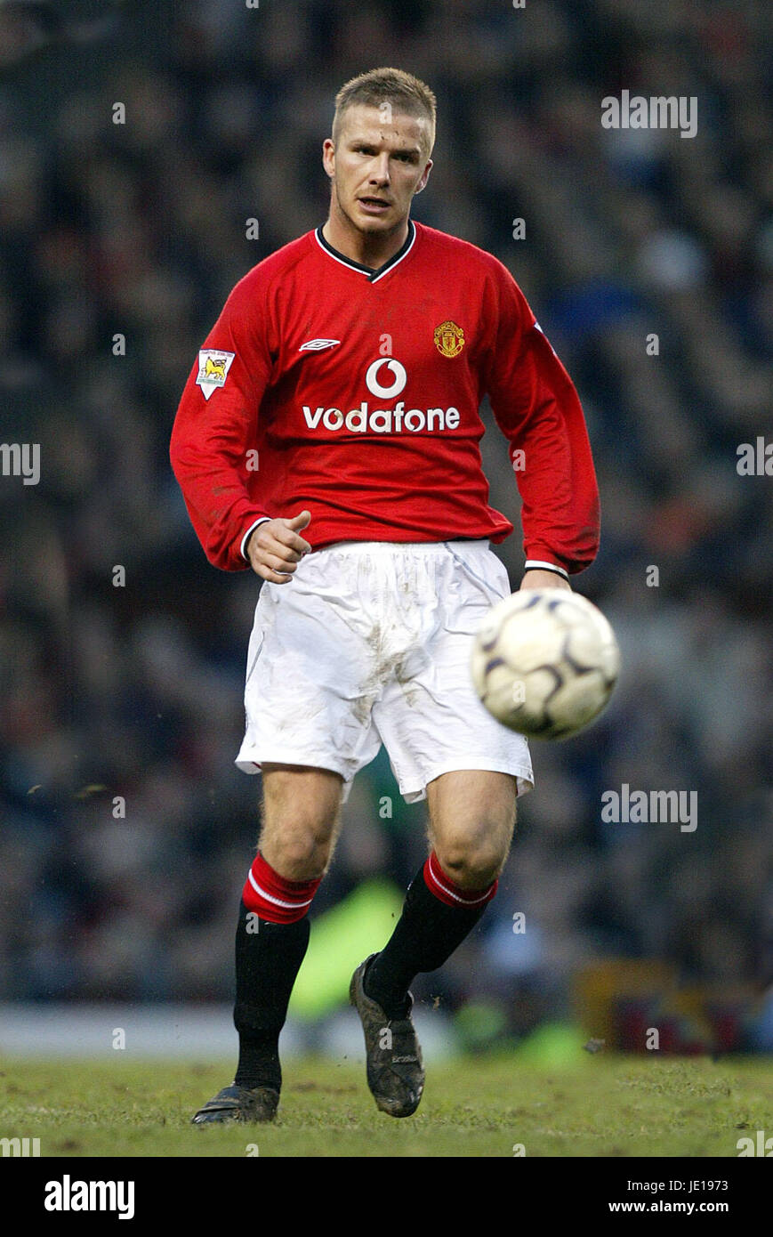 DAVID BECKHAM MANCHESTER UNITED FC LEEDS ELLAND ROAD 03 February 2002 ...