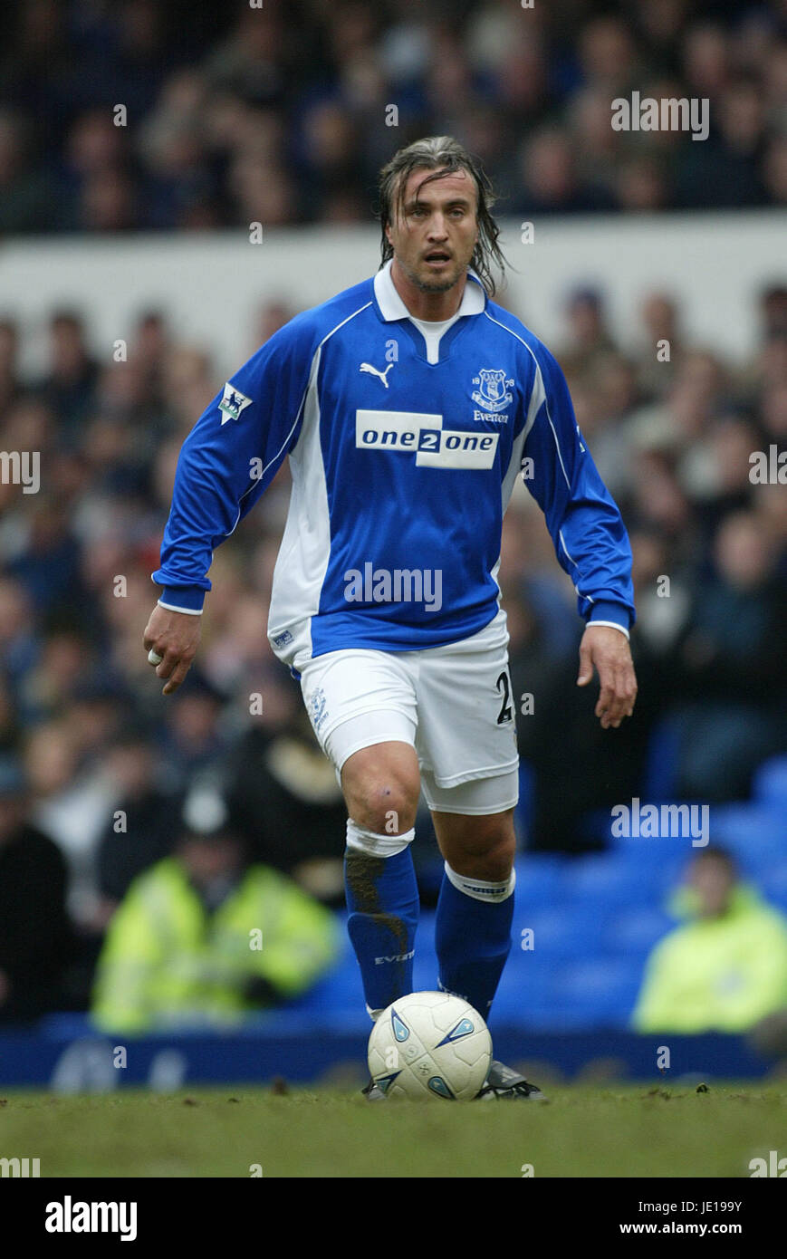 David ginola everton hi-res stock photography and images - Alamy