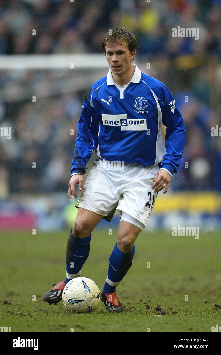 TOBIAS LINDEROTH EVERTON FC LIVERPOOL GOODISON PARK 17 February 2002 ...