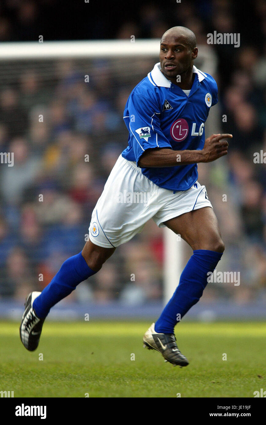 Football frank sinclair hi-res stock photography and images - Alamy