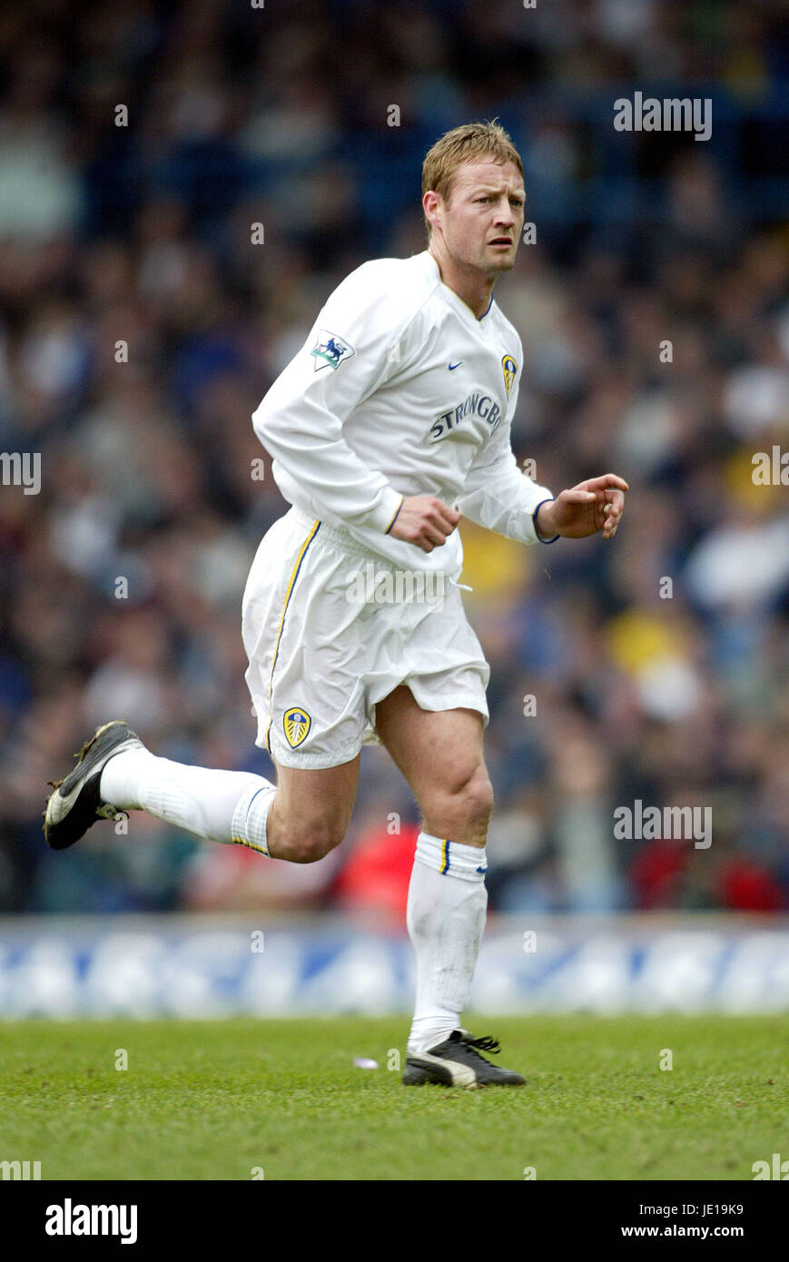 David batty blackburn rovers hi-res stock photography and images - Alamy