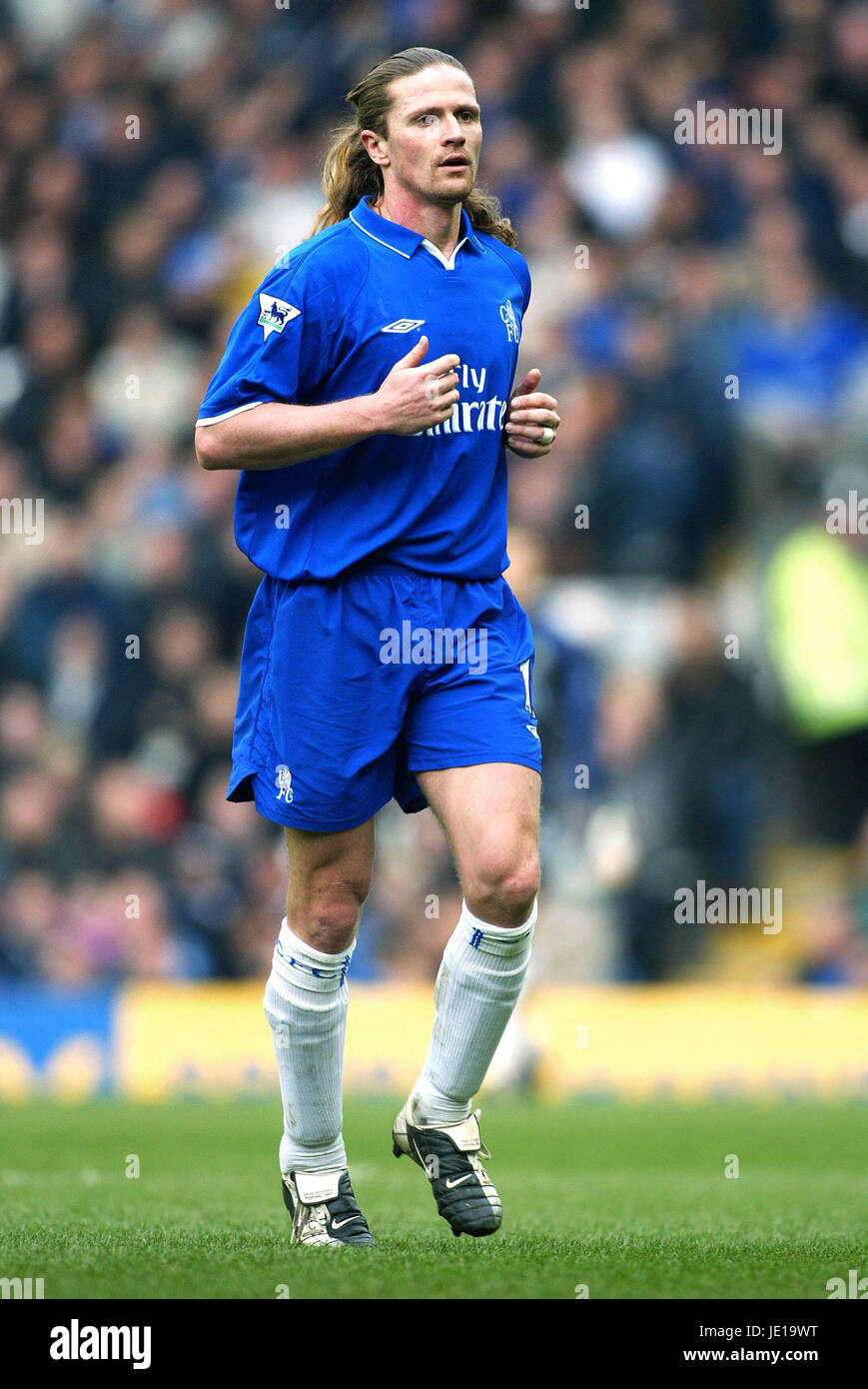 EMMANUEL PETIT CHELSEA FC ANFIELD LIVERPOOL 24 March 2002 Stock Photo ...