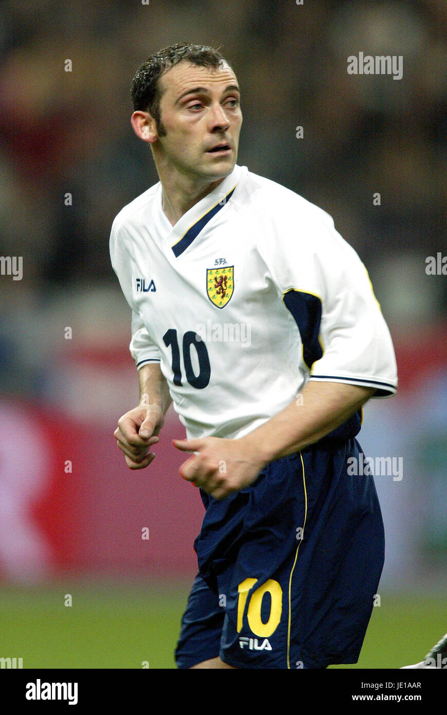 COLIN CAMERON SCOTLAND & WOLVES FC STADE FRANCE PARIS 27 March 2002 ...