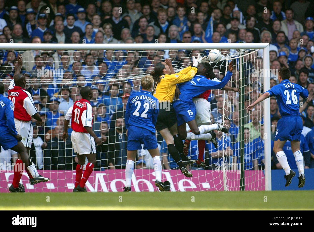 DAVID SEAMAN & MARIO MELCHIOT ARSENAL V CHELSEA FA CUP FINAL MILLENNIUM ... DAVID SEAMAN & MARIO MELCHIOT ARSENAL V CHELSEA FA CUP FINAL MILLENNIUM ...