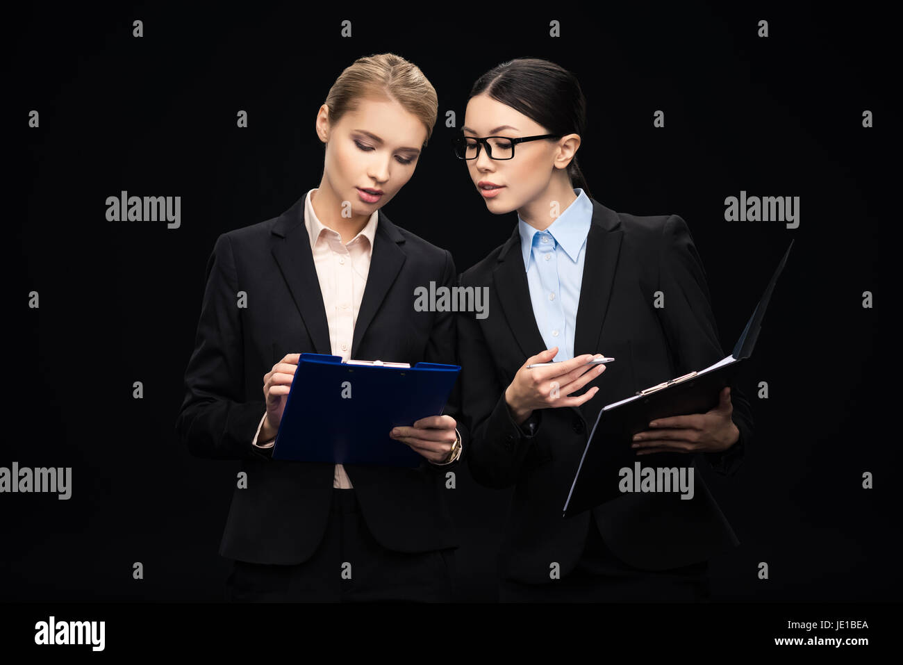 Colleagues businesswomen hi-res stock photography and images - Alamy