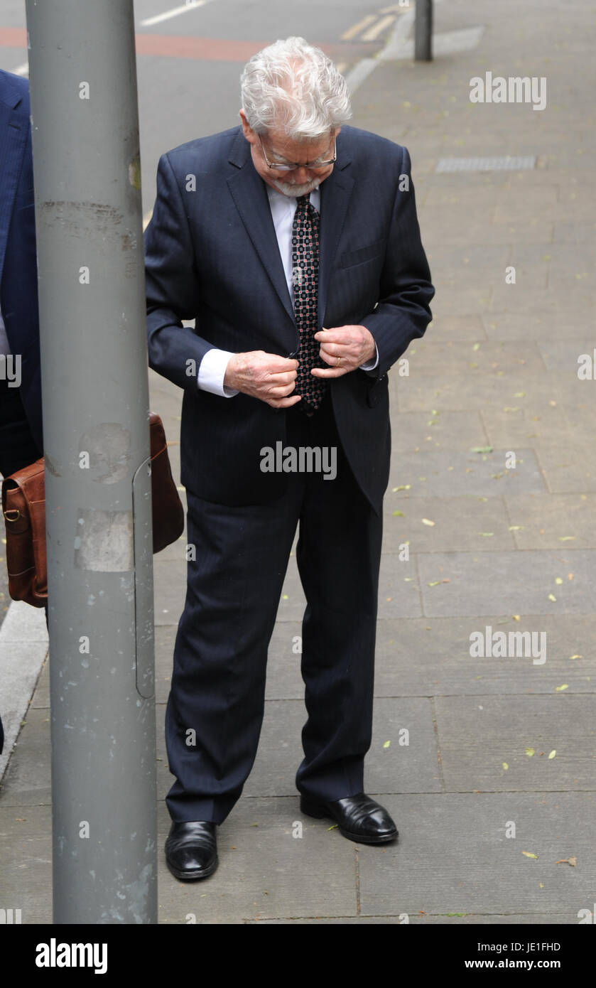 Rolf Harris arrives at Southwark Crown Court to continue his trial ...