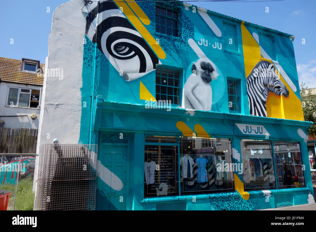 Fashion store brighton hi-res stock photography and images - Alamy