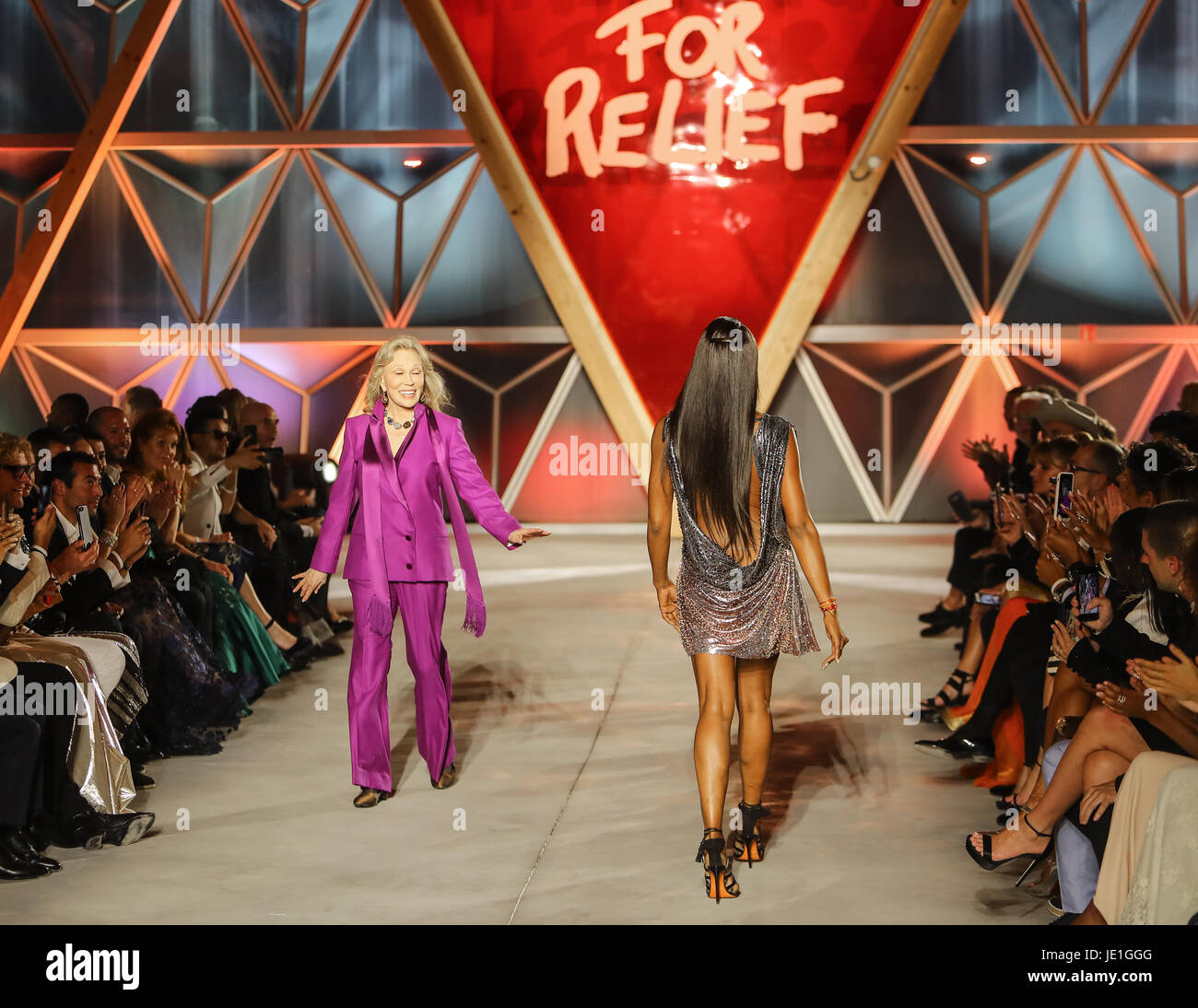 Fashion for Famine, catwalk, Hanger 16 Cannes-Mandelieu Airport ...