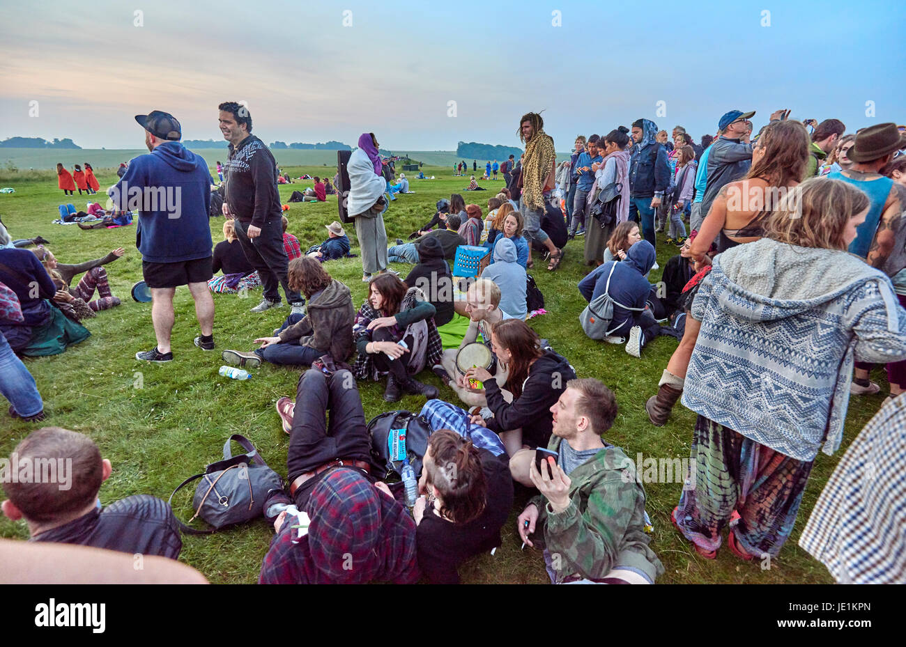 Stonehenge Summer Solstice Tour Sunrise 21st June 2068 Stock Photo - Alamy
