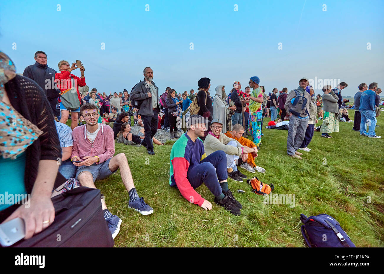Stonehenge Summer Solstice Tour Sunrise 21st June 2070 Stock Photo - Alamy