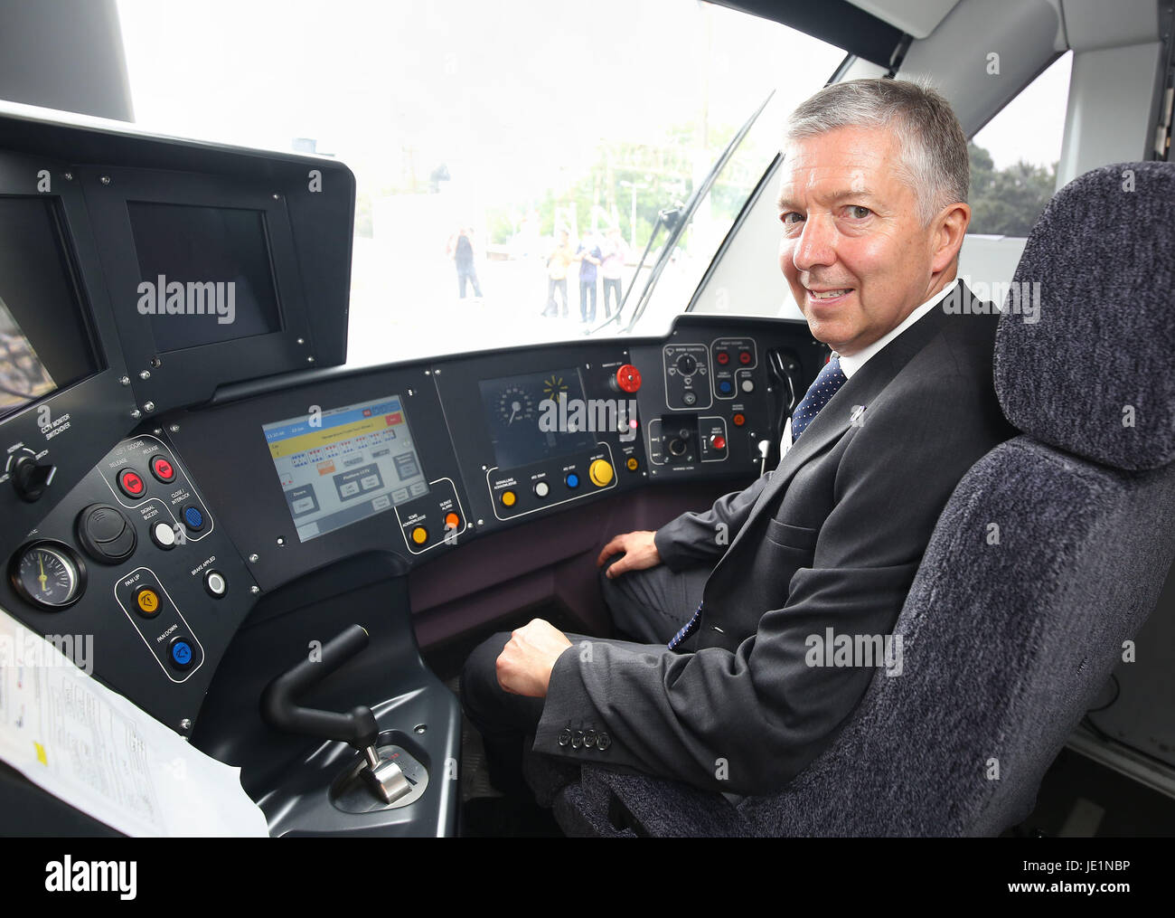 Elizabeth_line hi-res stock photography and images - Alamy