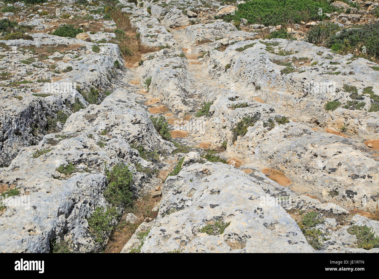 Misrah Ghar il-Kbir, Clapham Junction, prehistoric cart ruts tracks ...
