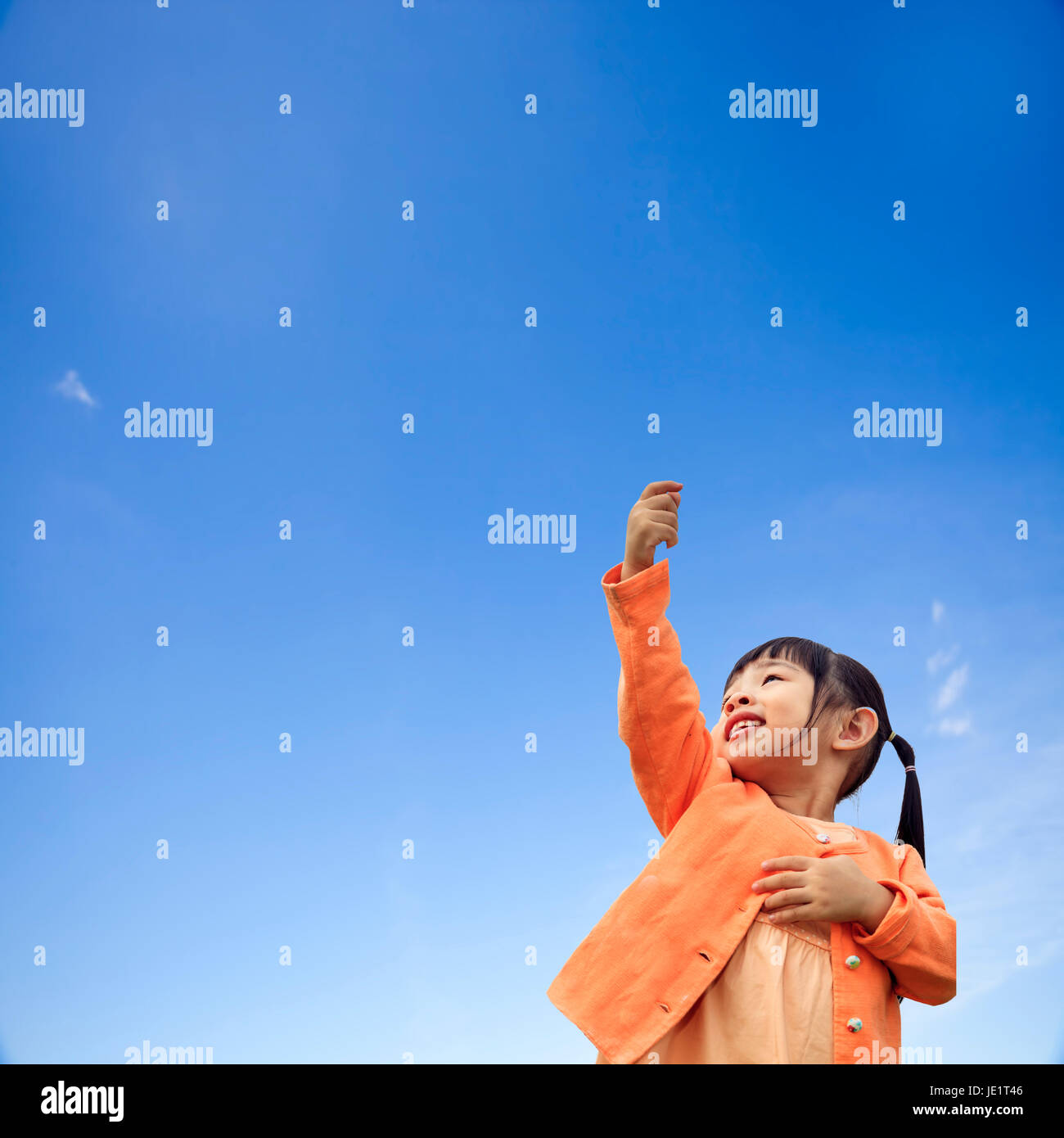 Adv circle hi-res stock photography and images - Alamy