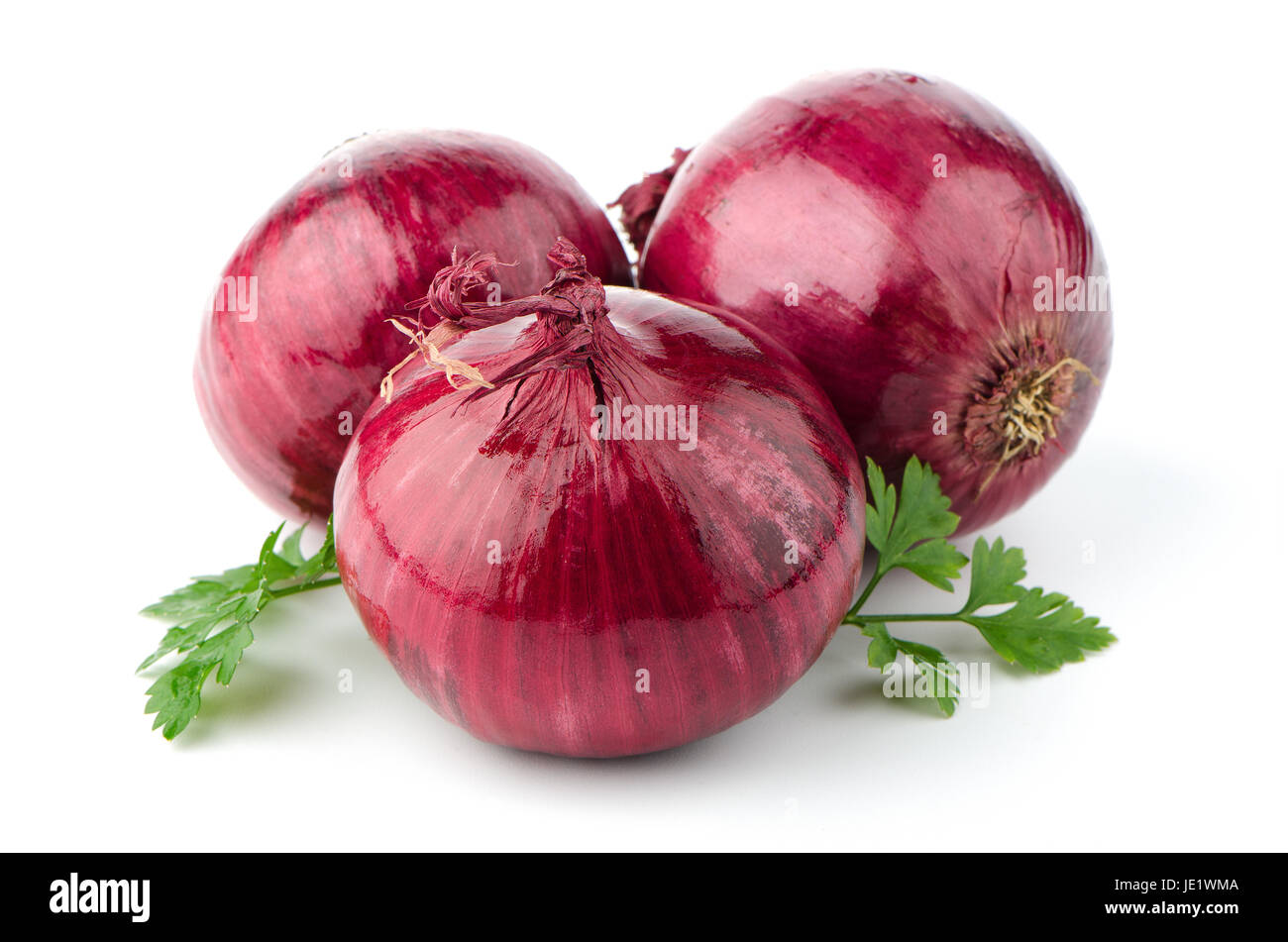 Red onions isolated on white background Stock Photo - Alamy