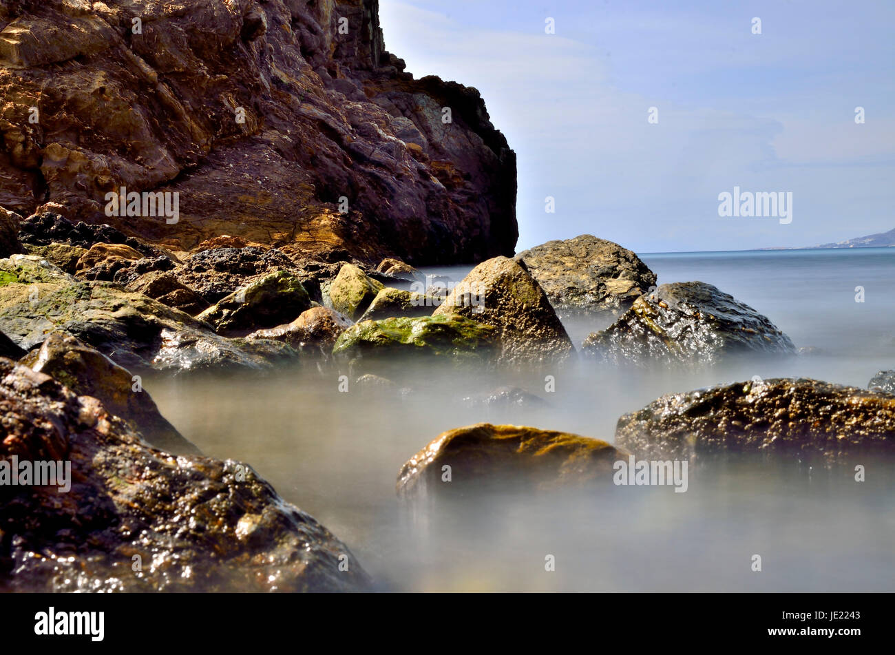 surge breaking of waves Stock Photo - Alamy